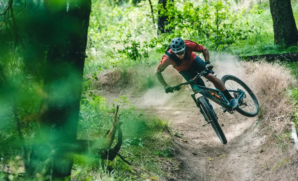 2021 Transition Spur Carbon GX – Specs, Comparisons, Reviews – 99 Spokes