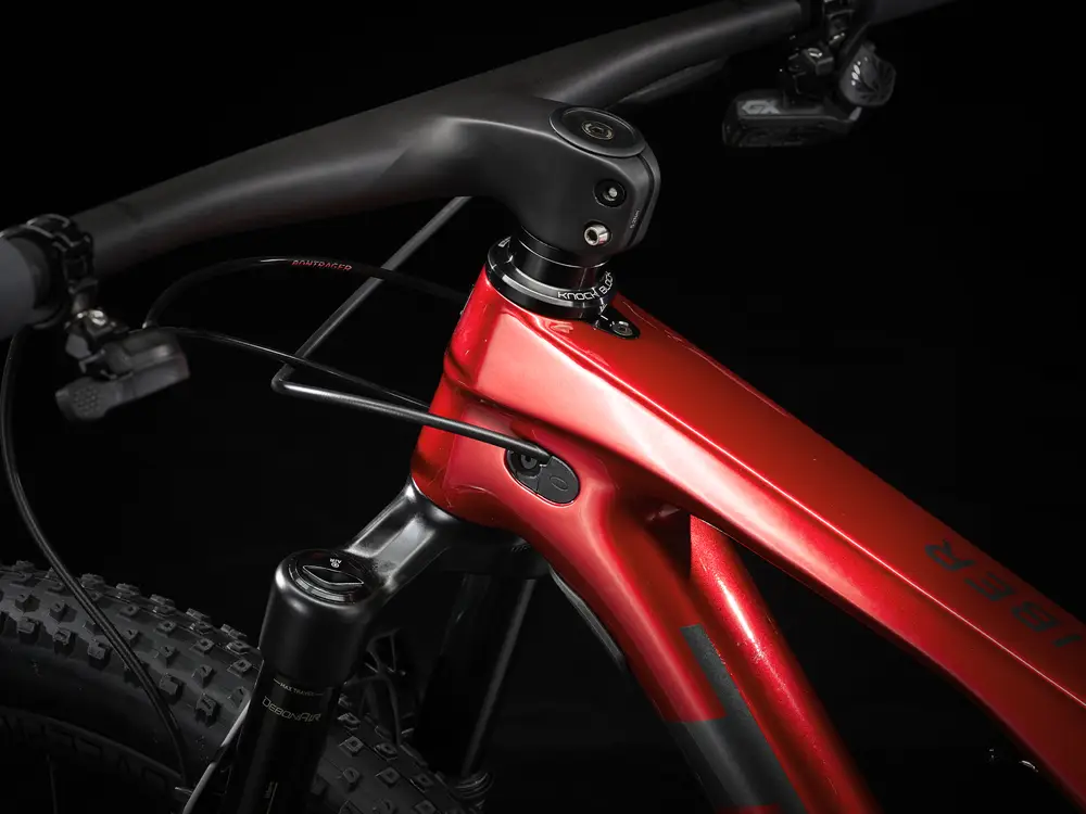 2023 Trek Supercaliber 9.8 Gen 1 – Specs, Comparisons, Reviews – 99 Spokes