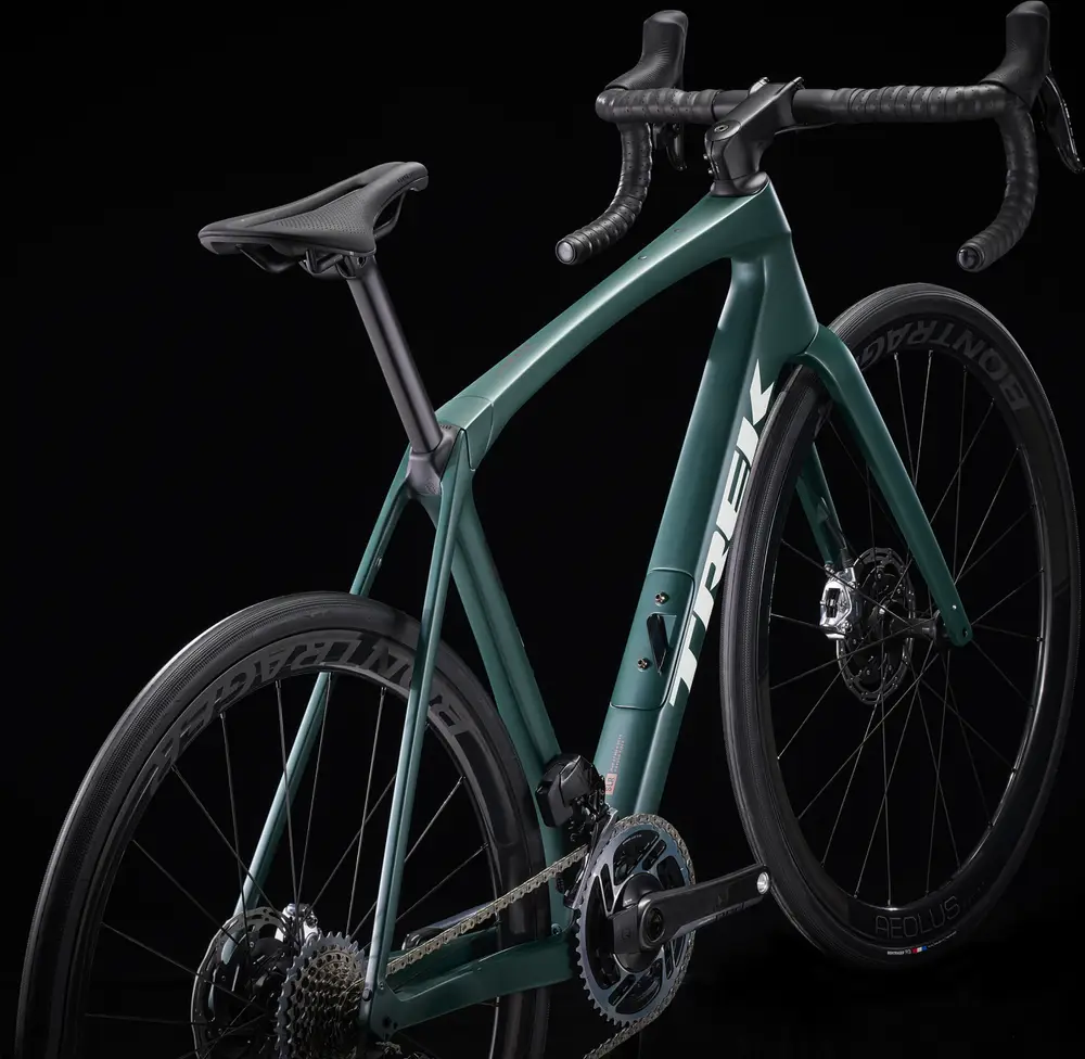 2024 Trek Domane SLR 9 AXS Gen 4 – Specs, Comparisons, Reviews – 99 Spokes