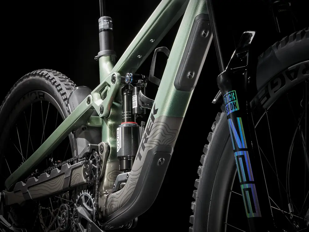 2024 Trek Slash 9.9 X0 AXS T-Type Gen 6 – Specs, Comparisons, Reviews ...