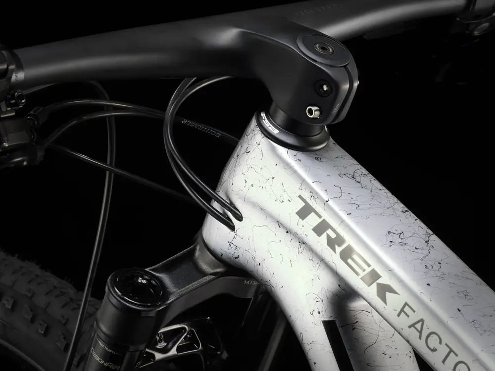 2024 Trek Supercaliber SLR 9.9 X0 AXS Gen 2 – Specs, Comparisons ...