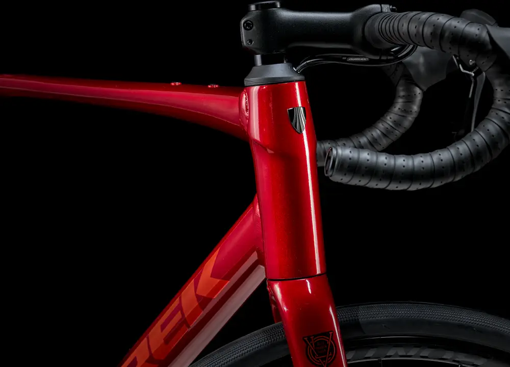 2025 Trek Domane AL 2 Gen 4 – Specs, Comparisons, Reviews – 99 Spokes