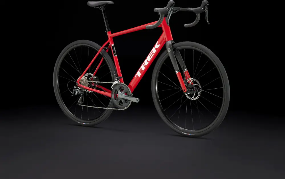 2025 Trek Domane AL 4 Gen 4 – Specs, Comparisons, Reviews – 99 Spokes