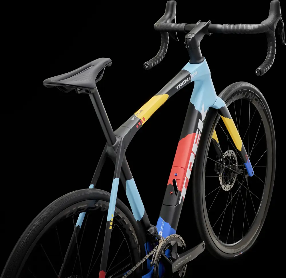 2025 Trek Domane SLR 9 Gen 4 – Specs, Comparisons, Reviews – 99 Spokes