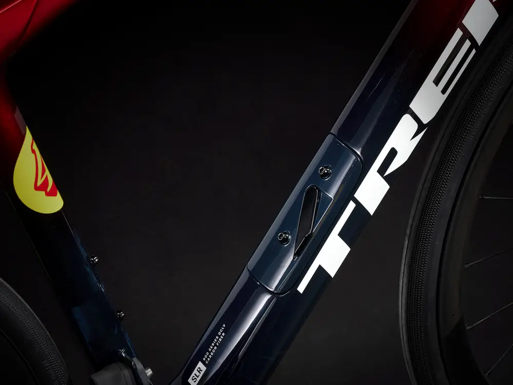 2025 Trek Domane SLR 9 Gen 4 – Specs, Comparisons, Reviews – 99 Spokes