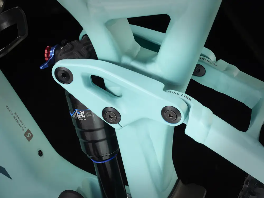 2025 Trek Fuel EXe 5 – Specs, Comparisons, Reviews – 99 Spokes