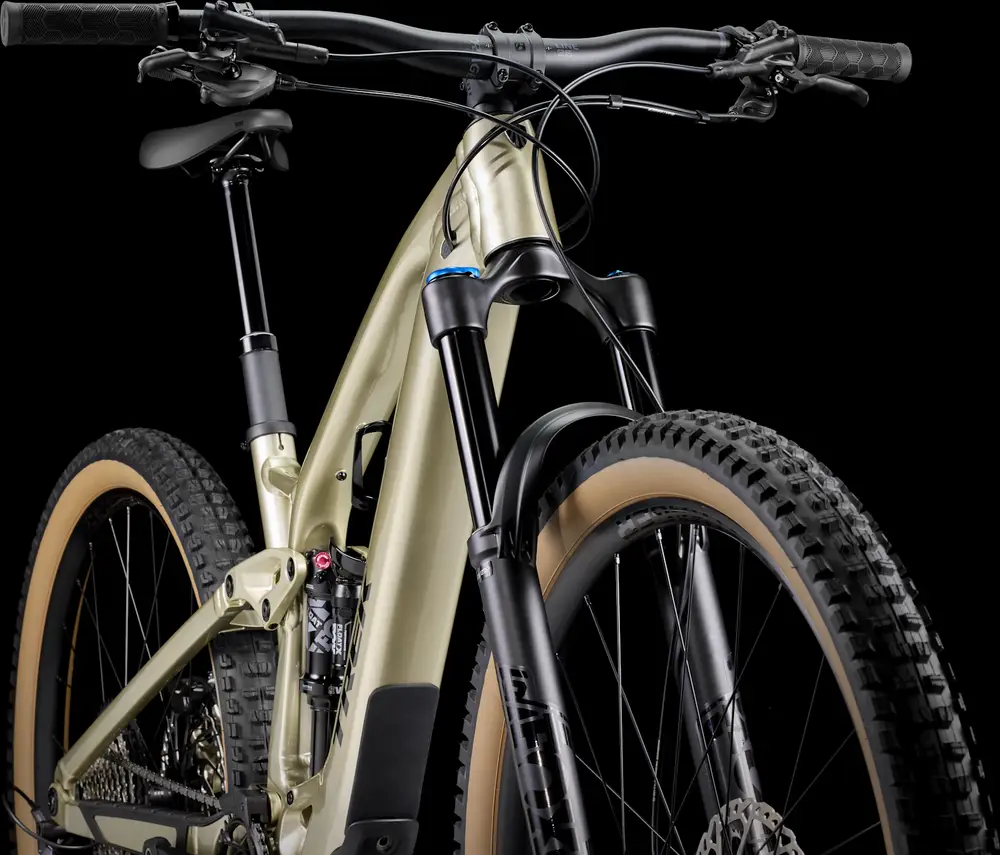 2025 Trek Fuel EXe 8 XT – Specs, Comparisons, Reviews – 99 Spokes