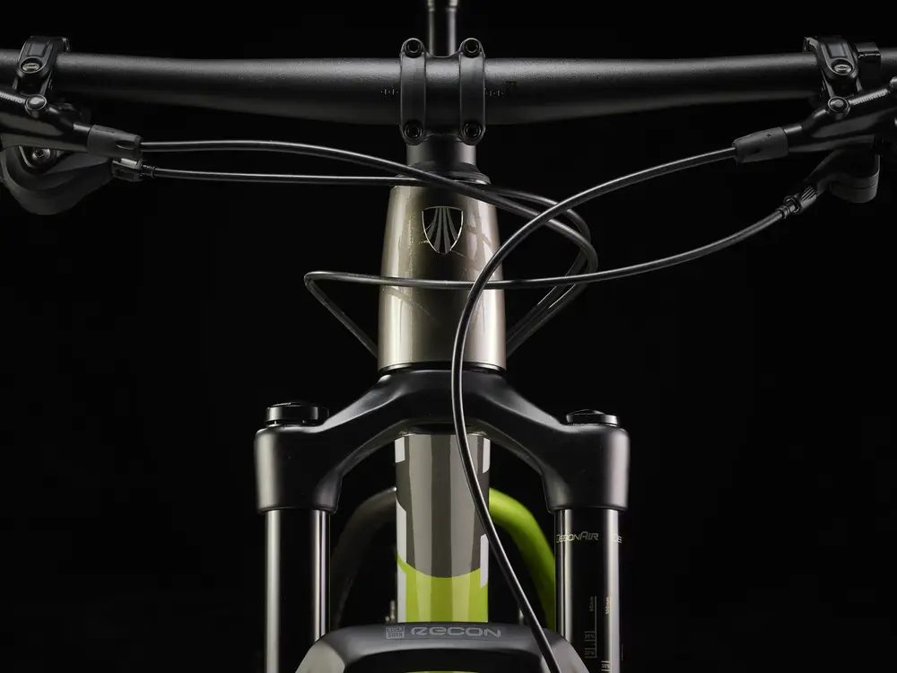 2025 Trek Procaliber 8 – Specs, Comparisons, Reviews – 99 Spokes