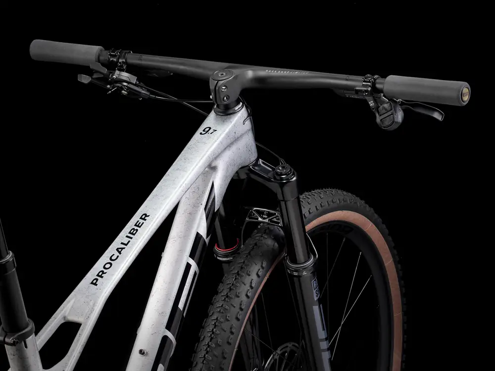 2025 Trek Procaliber 9.7 AXS Gen 3 – Specs, Comparisons, Reviews – 99 ...