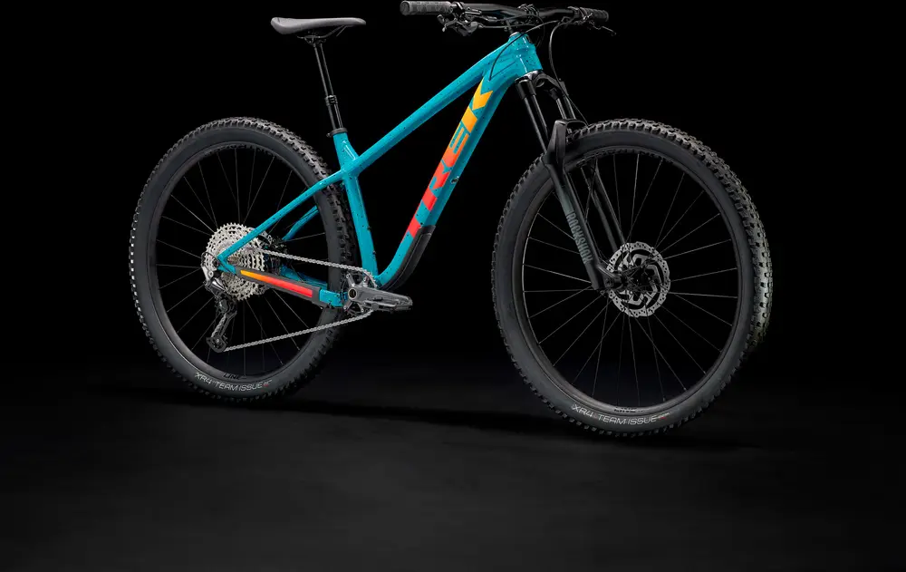 2025 Trek Roscoe 7 – Specs, Comparisons, Reviews – 99 Spokes