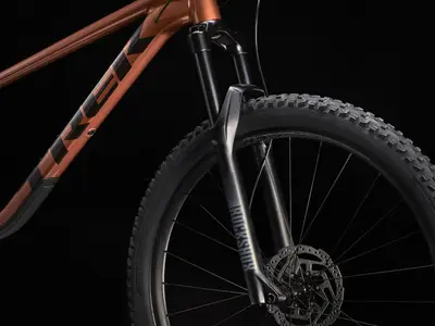 2025 Trek Roscoe 7 – Specs, Comparisons, Reviews – 99 Spokes