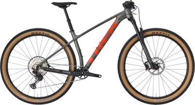 Compare: 2025 Canyon Exceed CF 8 vs 2026 Trek Procaliber 8 vs ...
