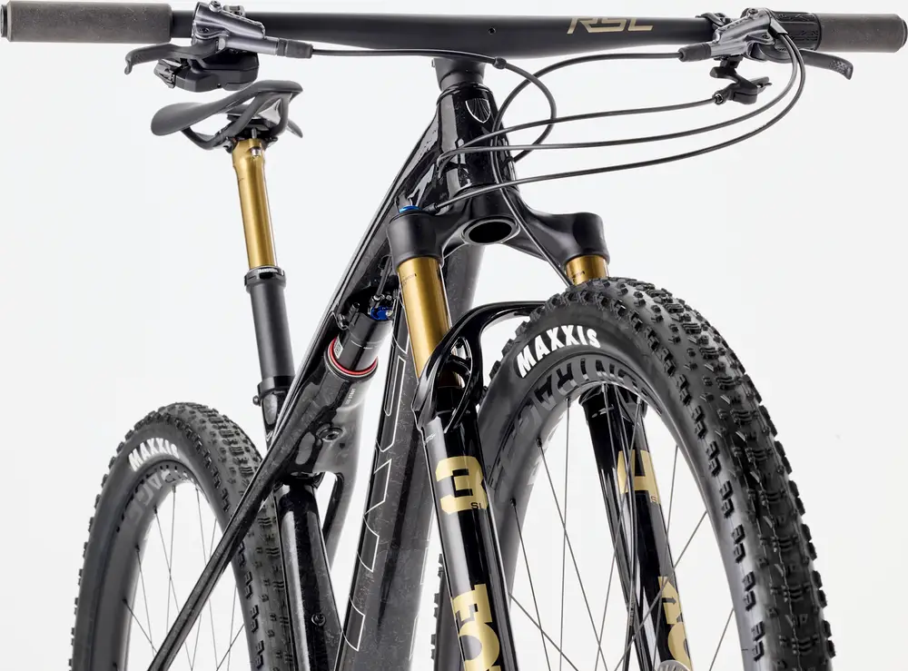 2026 Trek Supercaliber SLR 9.9 XTR Di2 Gen 2 – Specs, Comparisons ...