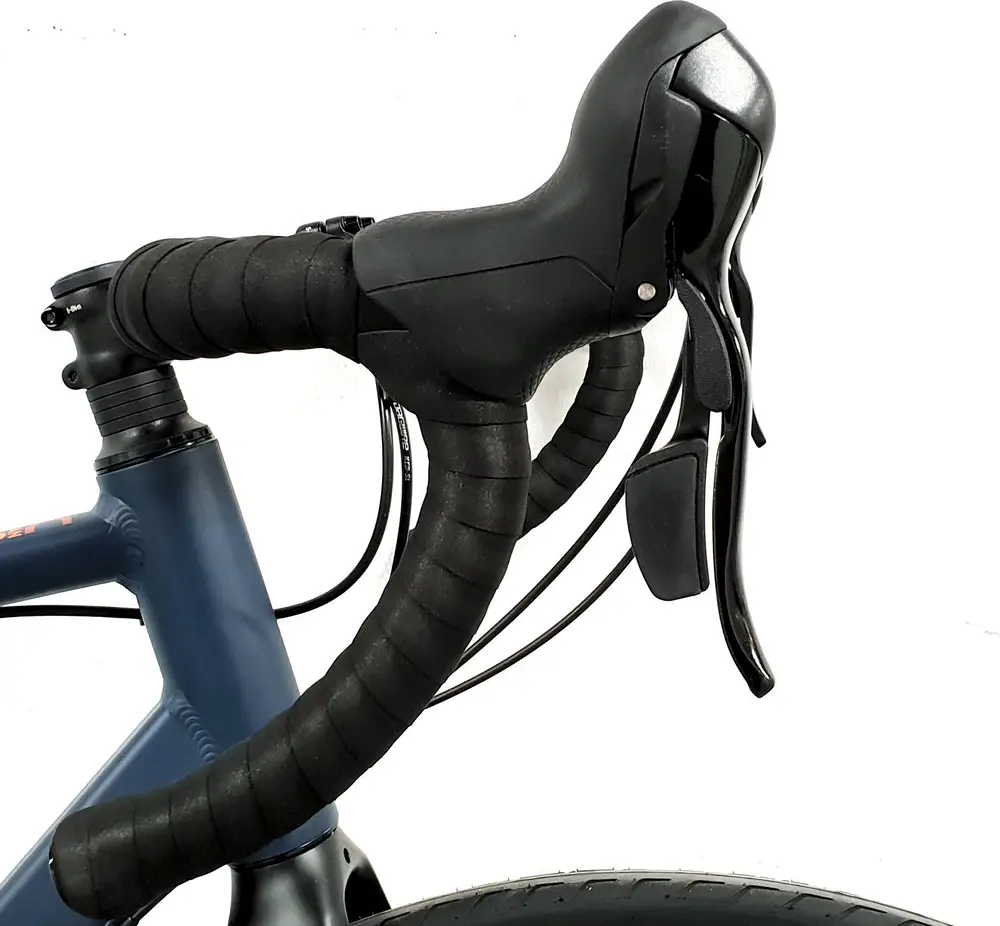 2023 Triban Comfortable, light carbon fork and disc brake RC 120 road ...