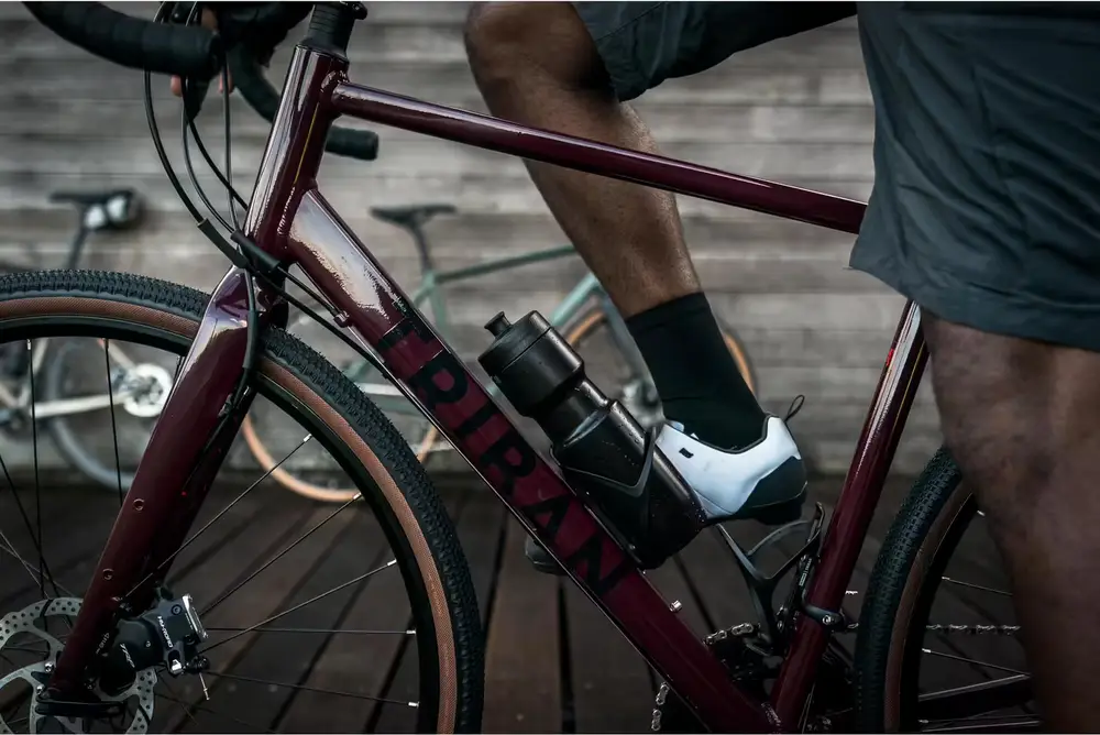 2023 TRIBAN Gravel Bike GRVL 520 Subcompact – Specs, Comparisons ...