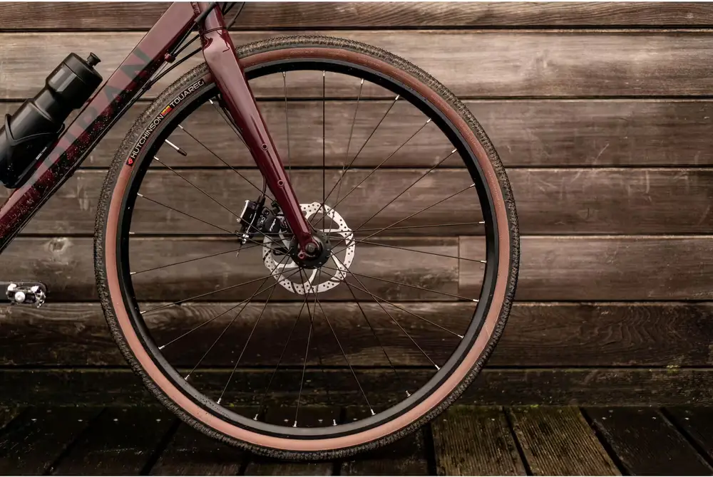 2023 TRIBAN Gravel Bike GRVL 520 Subcompact – Specs, Comparisons ...