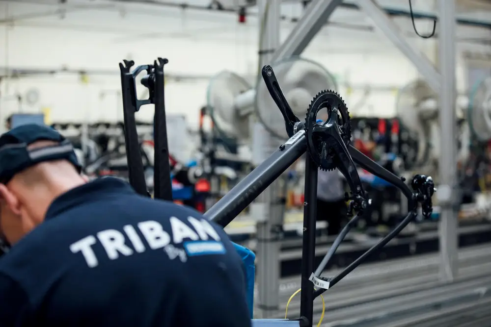 2023 TRIBAN Road bike Flat Bar RC 500 Disc Brake – Specs, Comparisons ...