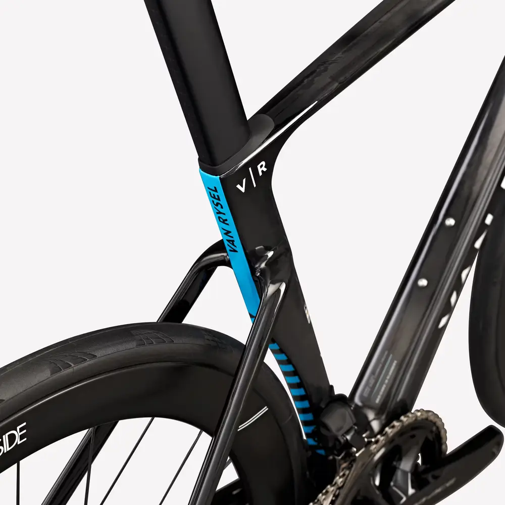 2024 Van Rysel RCR Pro Replica Dura Ace Di2 Decathlon AG2R Team – Specs ...