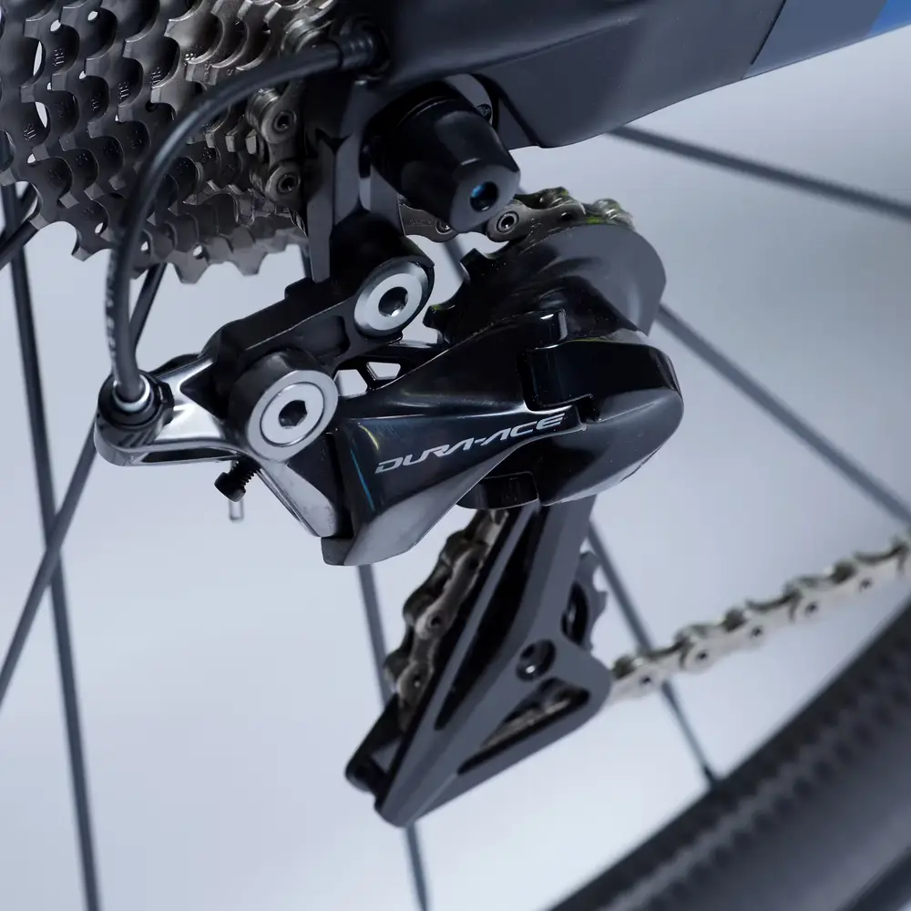 2024 Van Rysel Ultra RCR CF Dura-Ace Road Bike – Specs, Comparisons, Reviews – 99 Spokes