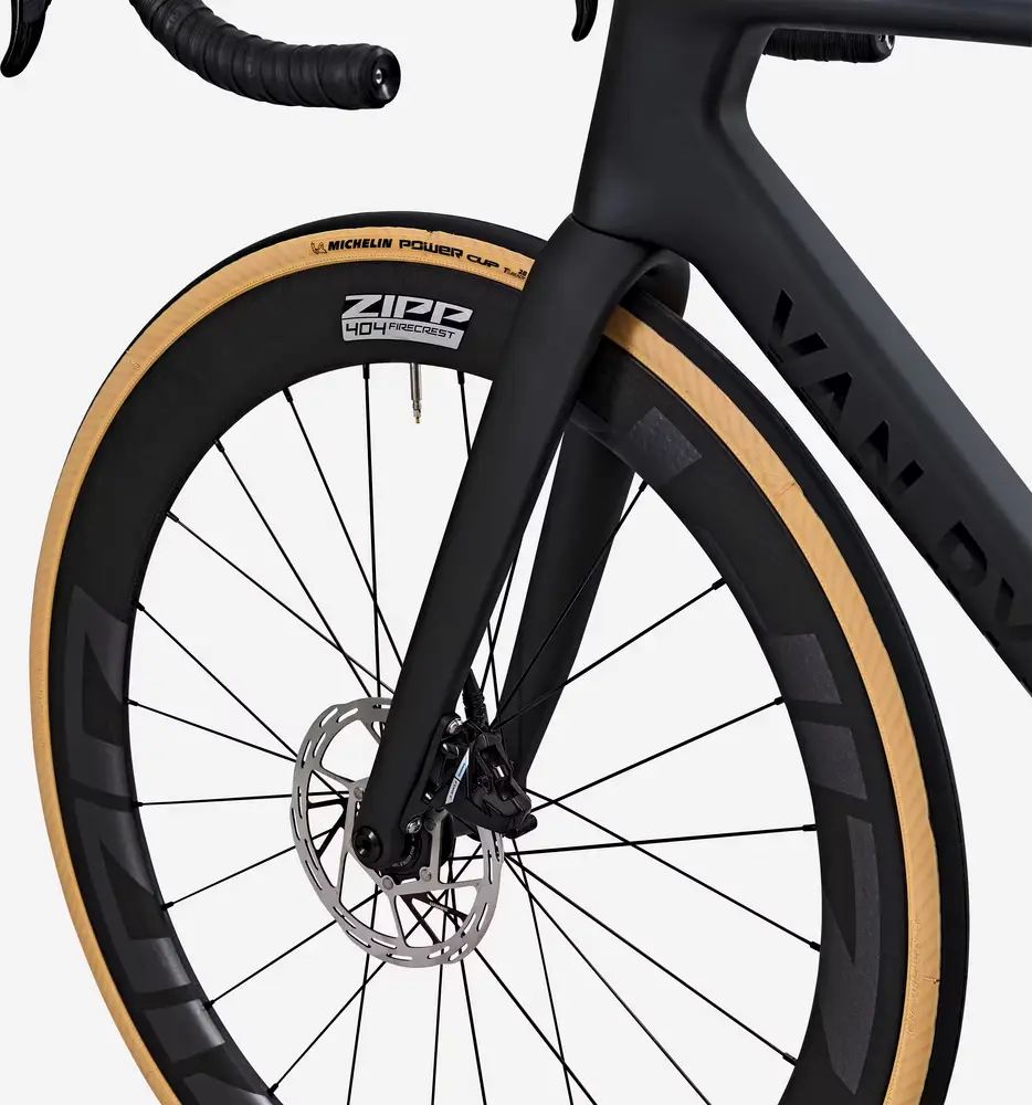 2025 Van Rysel Road Bike RCR-R Force AXS – Specs, Comparisons, Reviews ...