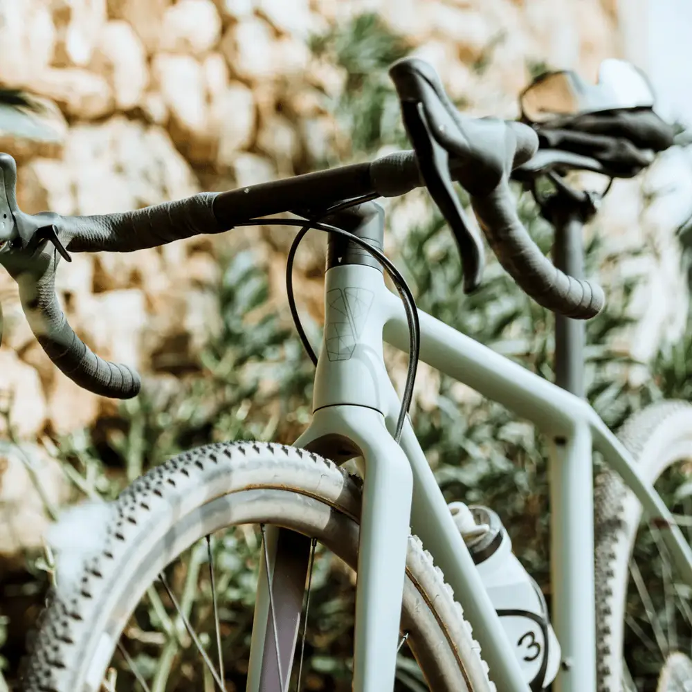 2024 Vielo V+1 Strato Campagnolo Ekar 13 speed – Specs, Comparisons ...