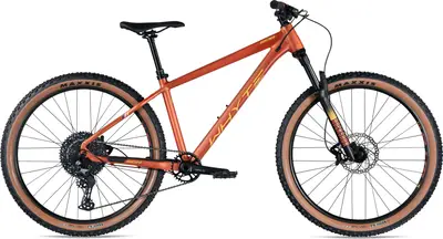 2022 Whyte 806 Compact Trail Hardtail Bike – Specs, Comparisons ...
