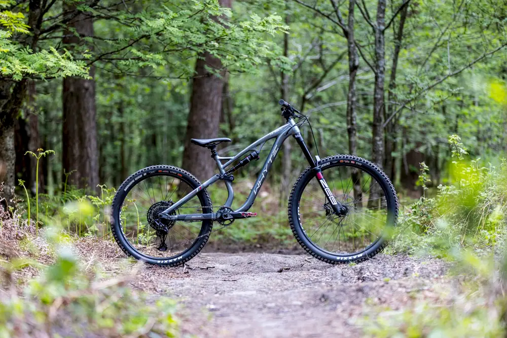 2022 Whyte G-180 S MX Full Suspension – Specs, Comparisons, Reviews ...