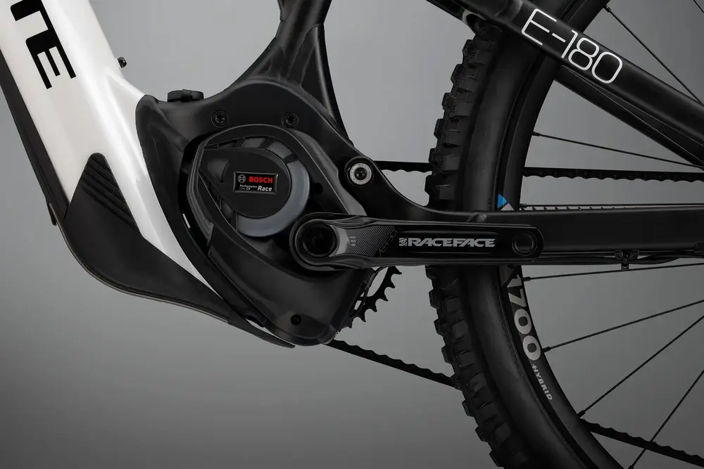 2024 Whyte E-180 Works super – Specs, Comparisons, Reviews – 99 Spokes