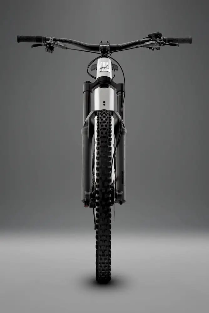 2024 Whyte E-180 Works super – Specs, Comparisons, Reviews – 99 Spokes