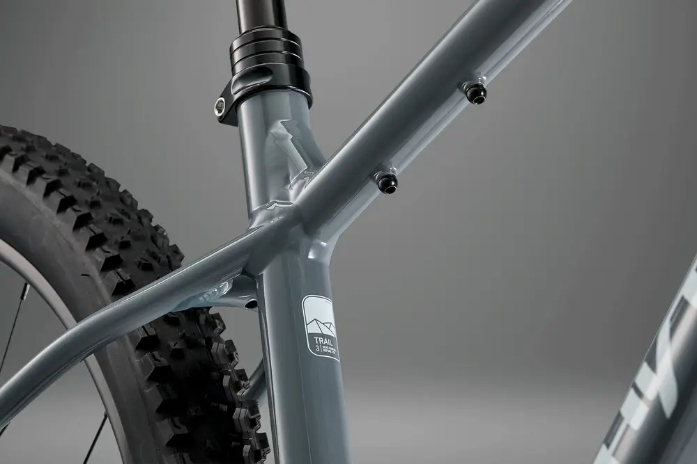 2025 Whyte Secta S – Specs, Comparisons, Reviews – 99 Spokes