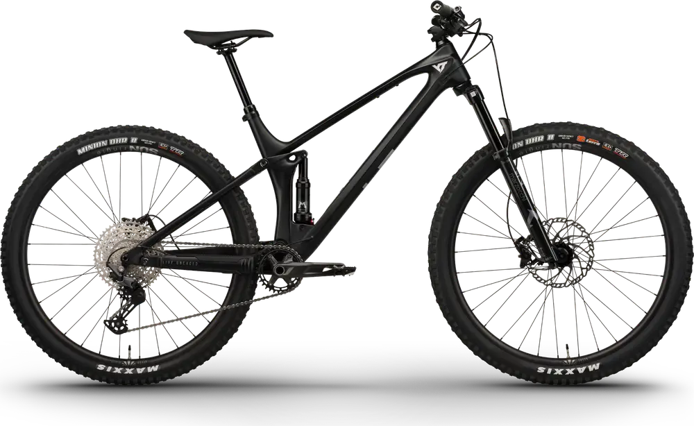 2025 YT Industries Izzo 29 CORE 1 CF – Specs, Comparisons, Reviews – 99 ...