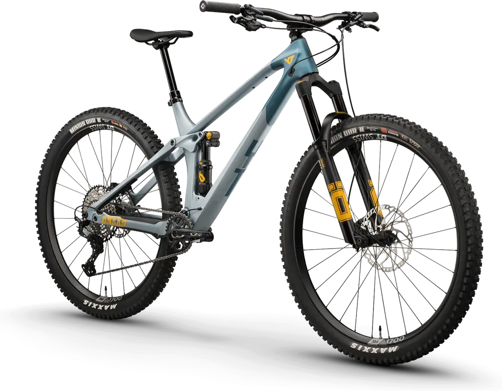 2025 YT Industries Izzo CORE 3 CF 29 – Specs, Comparisons, Reviews – 99 ...